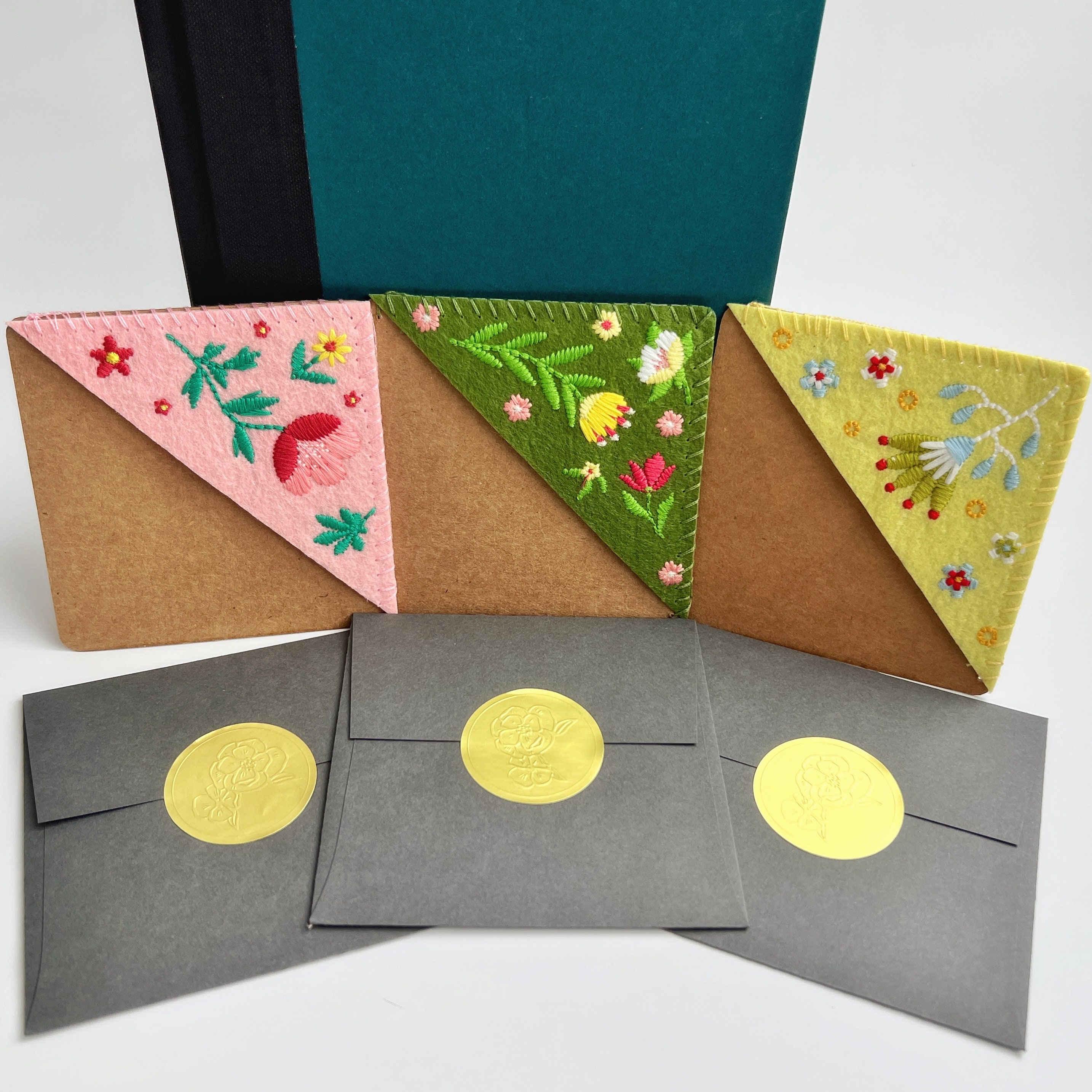 Embroidered Felt Corner Bookmark: Stitched Floral Design - Etsy
