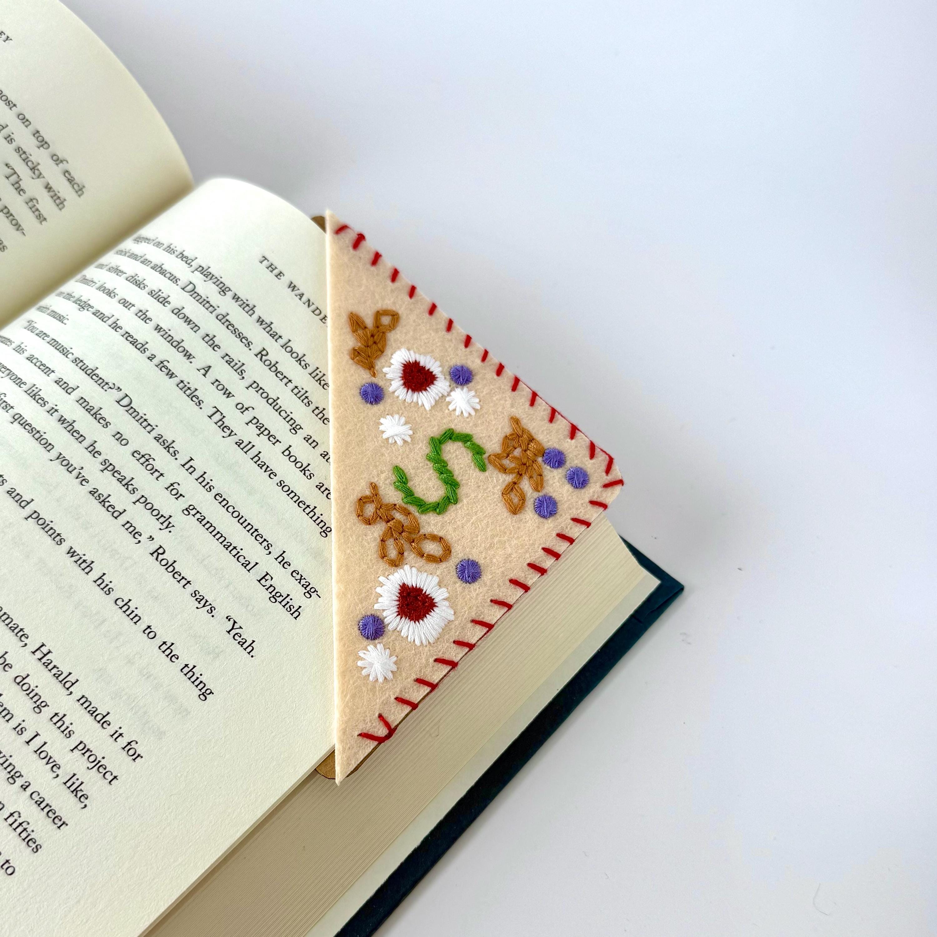 Hand Embroidered Felt Corner Bookmark, Floral Personalized Gift - Etsy