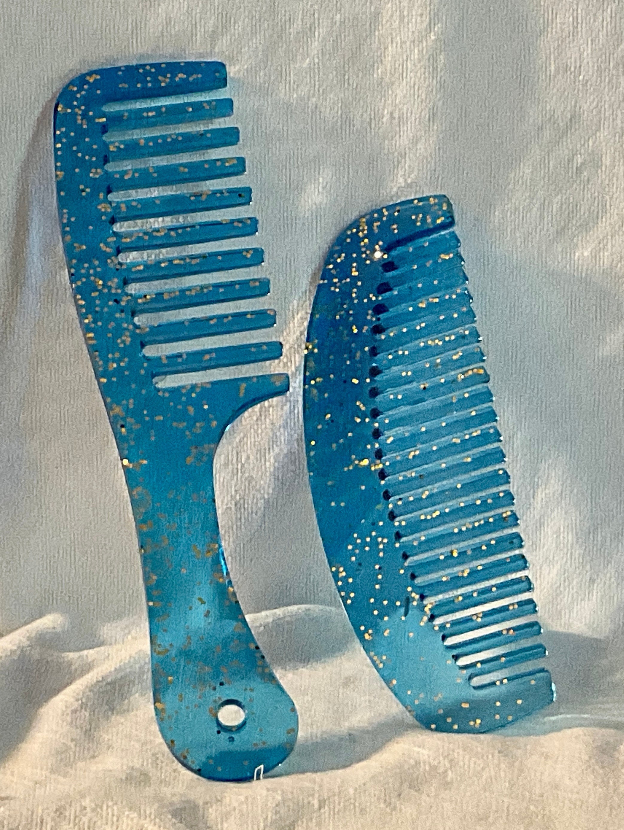 Short and Long Handle Combs. Using Resin Pigment and Glitter - Etsy