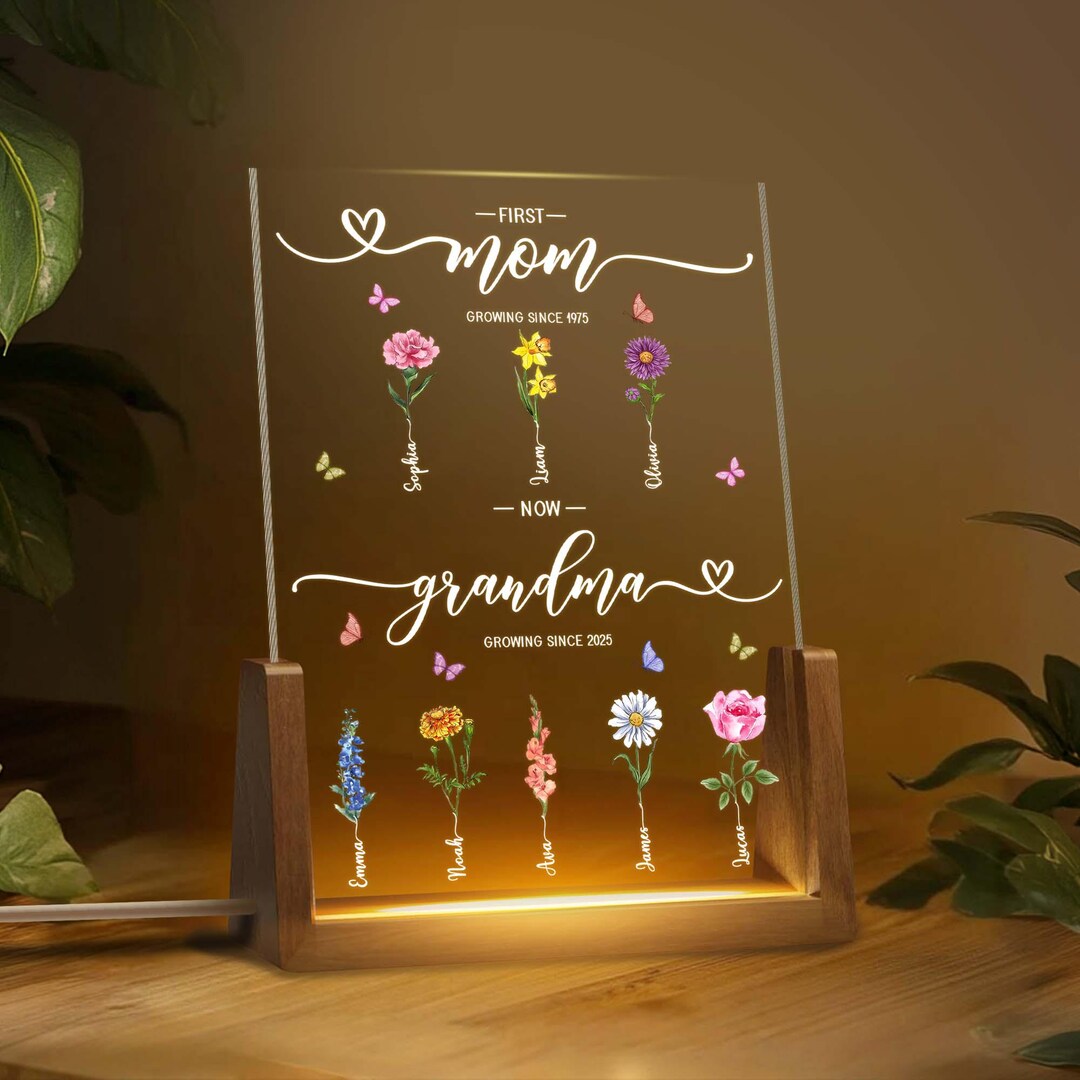 First Mom Now Grandma LED Night Light, Custom Birth Month Flower Light ...