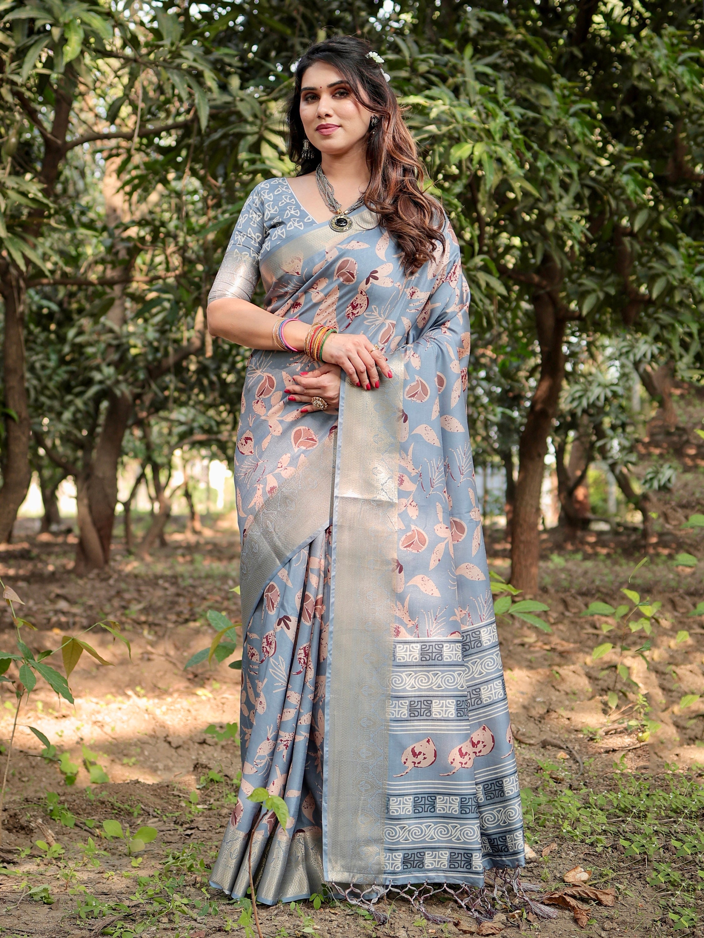 Grey Color Saree With Digital Print Work Semi Silk Saree for Women With ...