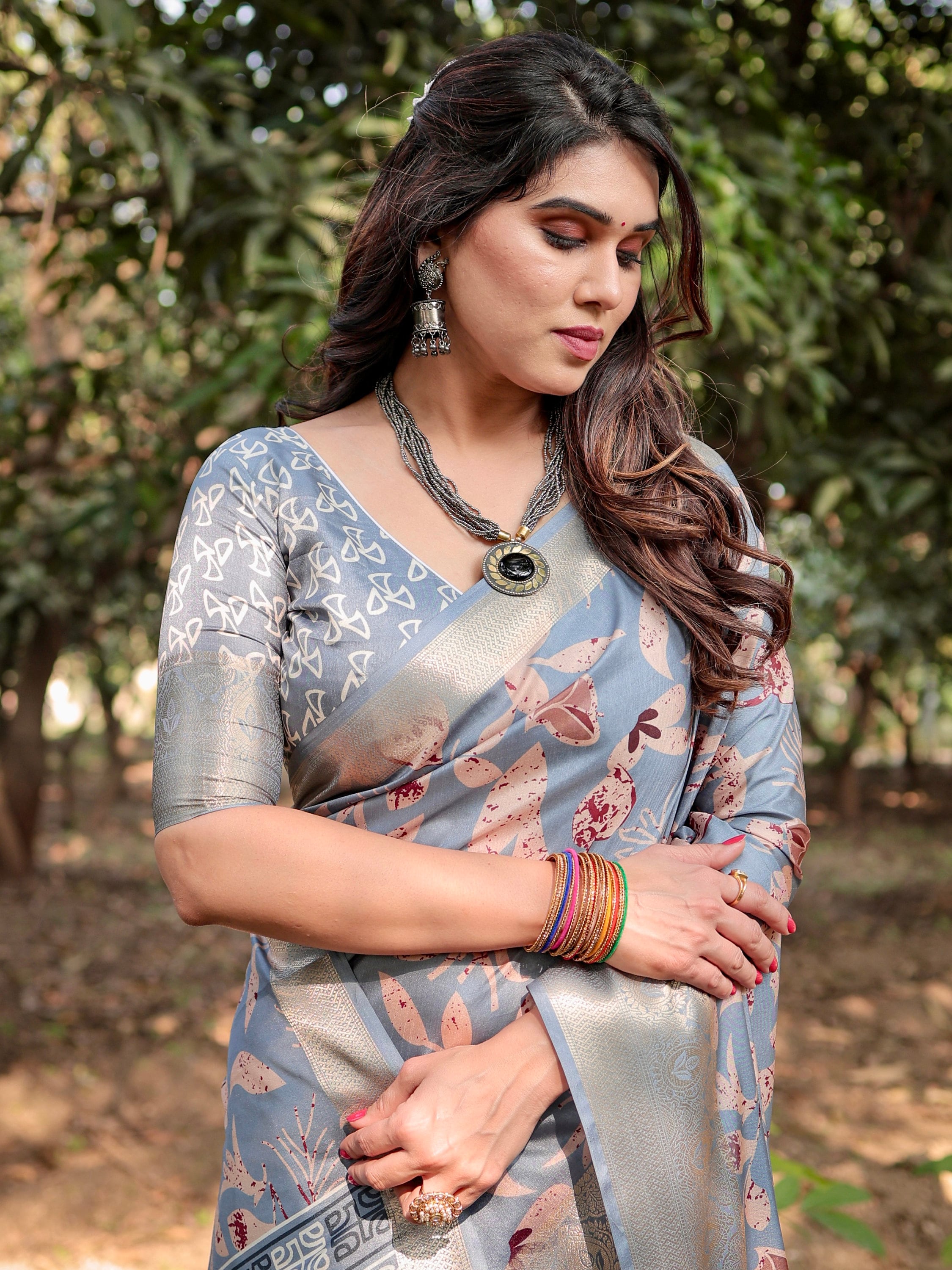Grey Color Saree With Digital Print Work Semi Silk Saree for Women With ...