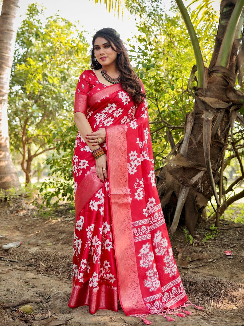 Red Color Saree With Digital Print Work Semi Silk Saree for Women With ...