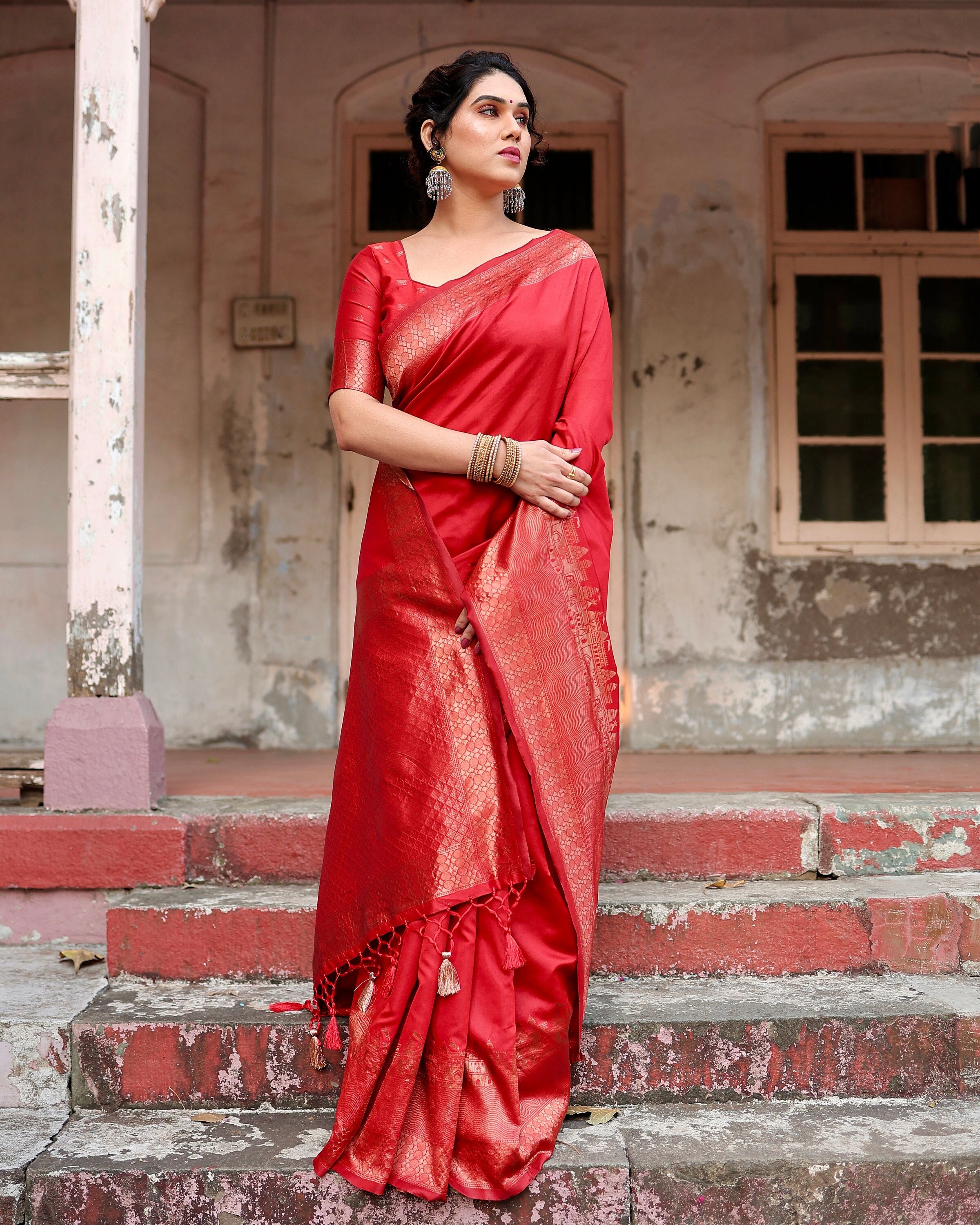 Red Color Saree With Copper Zari Work Blouse Semi Silk Premium Fabric ...