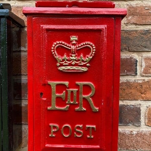Cast Iron Royal Mail Wall Postbox Letter Box - Choice of ER GR VR - Red ...