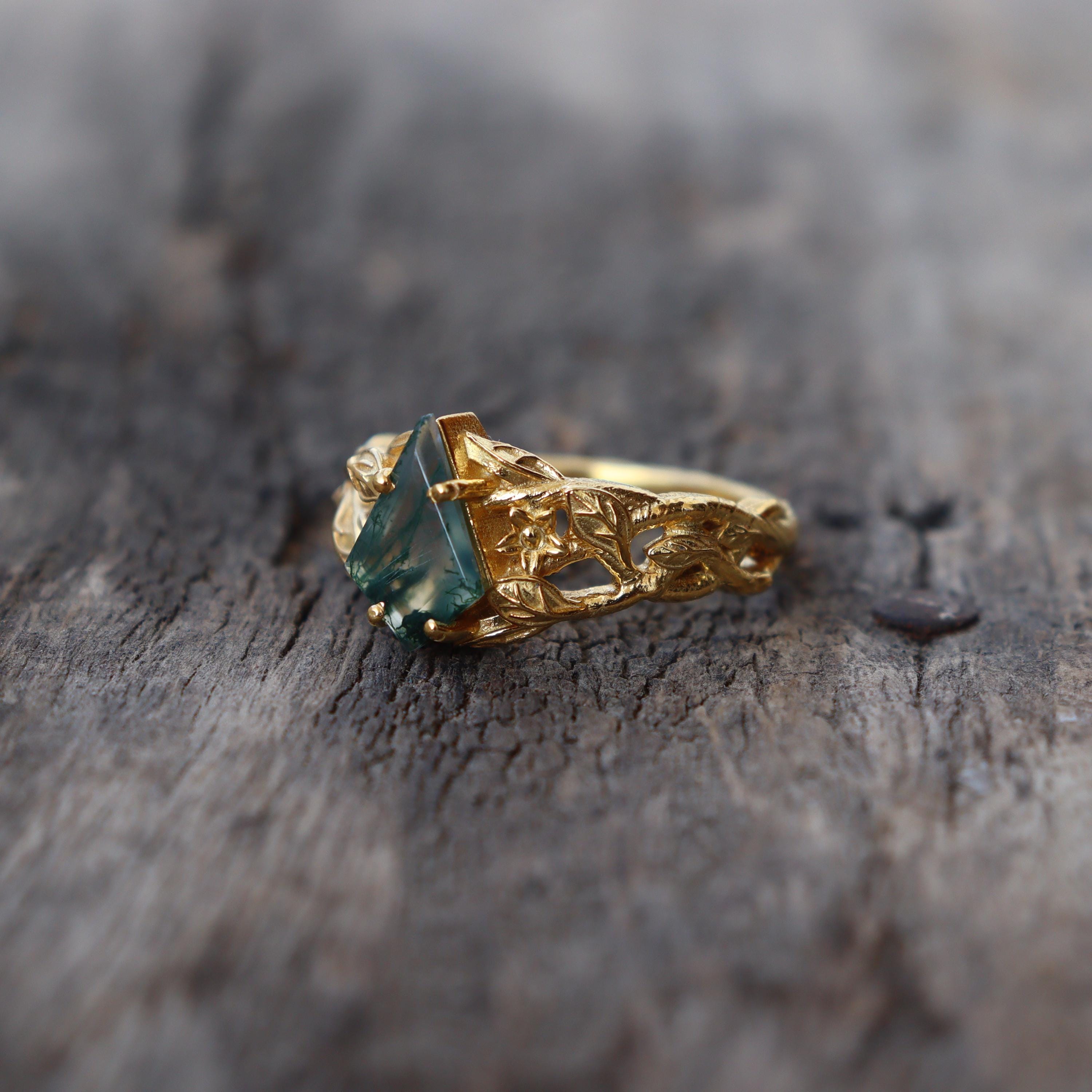 Natural Kite Shape Cut Moss Agate Leaves Design Ring, May Birthstone ...