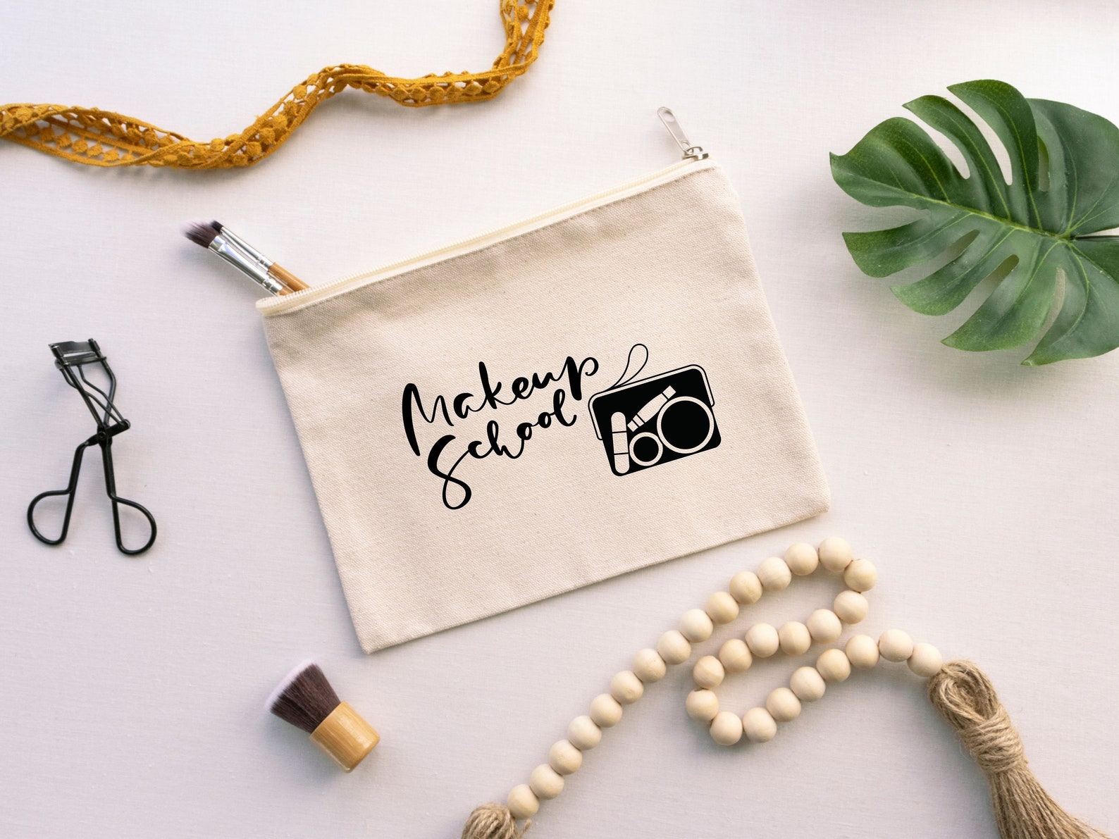 Makeup Bag Svg Bundle, Make up Quotes Svg, Beauty Quotes Svg, Makeup ...