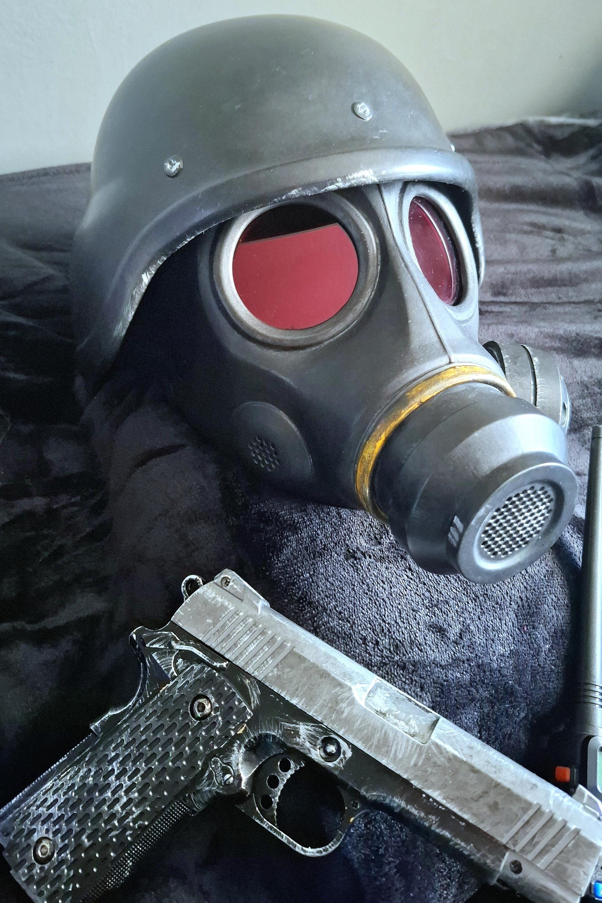 Resident Evil Hunk Mask & Helmet GAME ACCURATE - Etsy