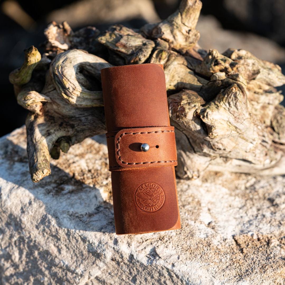 Handmade Leather Key Pouch Compact Key Holder Wallet Durable Keychain ...