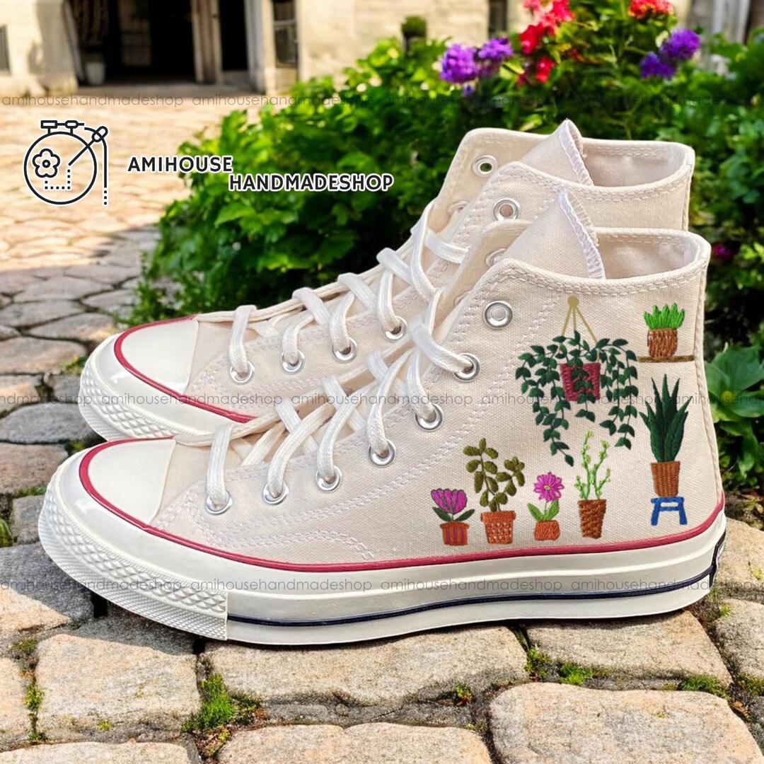 Plantopia Embroidery Chuck Taylor 1970s, Mama Plants Hand Embroidered ...