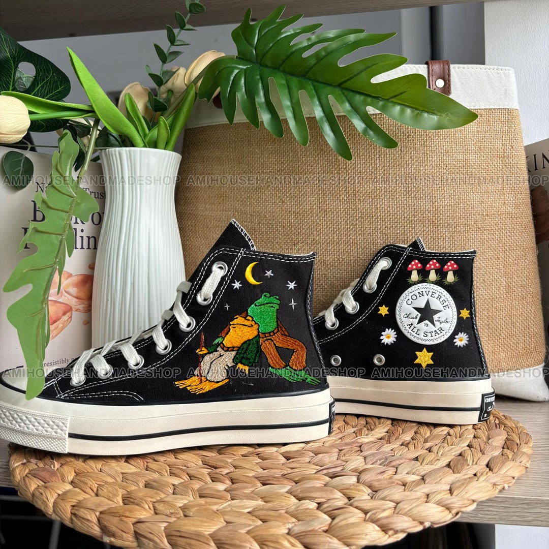Frog and Toad Embroidery Converse, Book Lover Hand Embroidered Sneakers ...