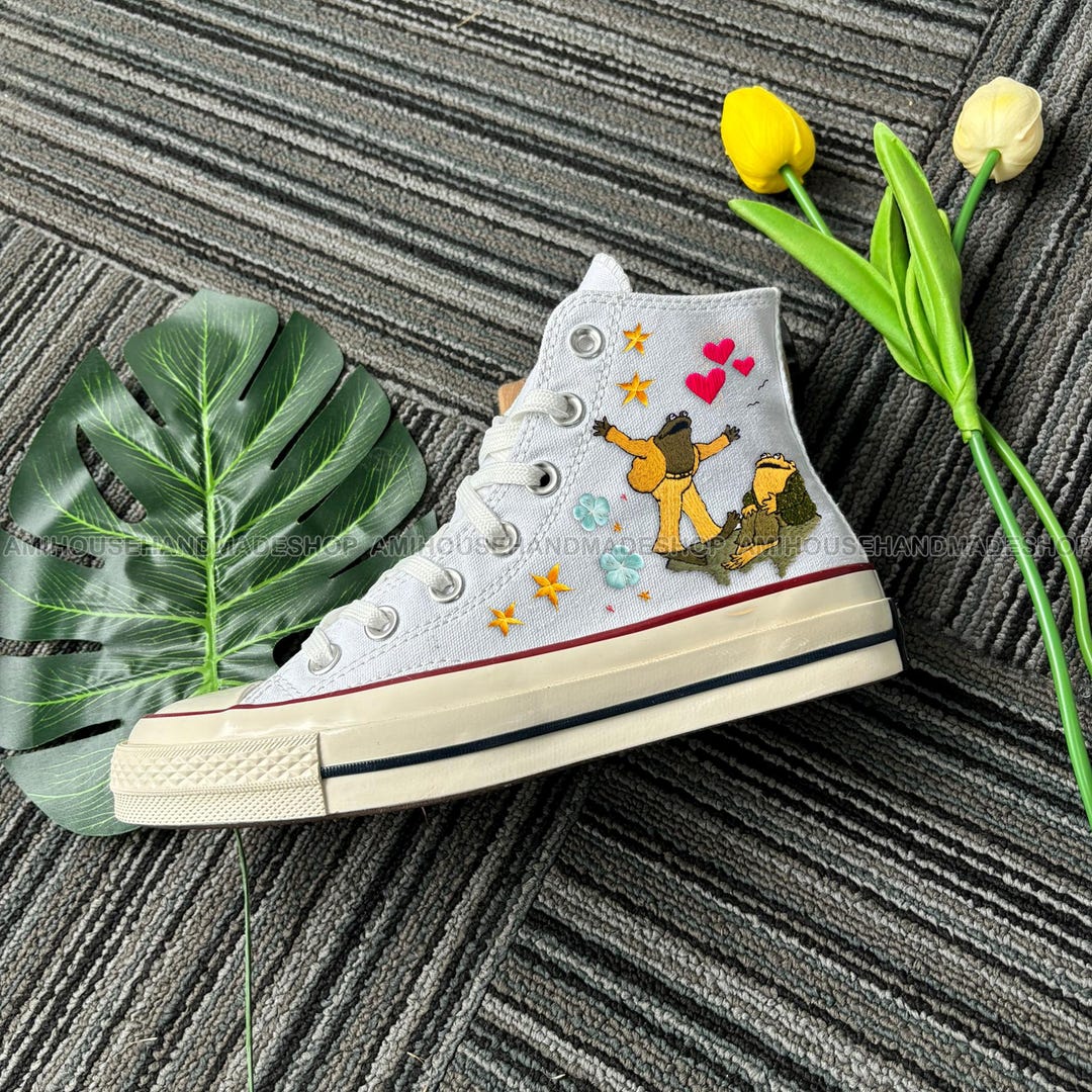 Arnold Lobel's Frog and Toad Converse, Bookish Embroidery Chuck Taylor ...