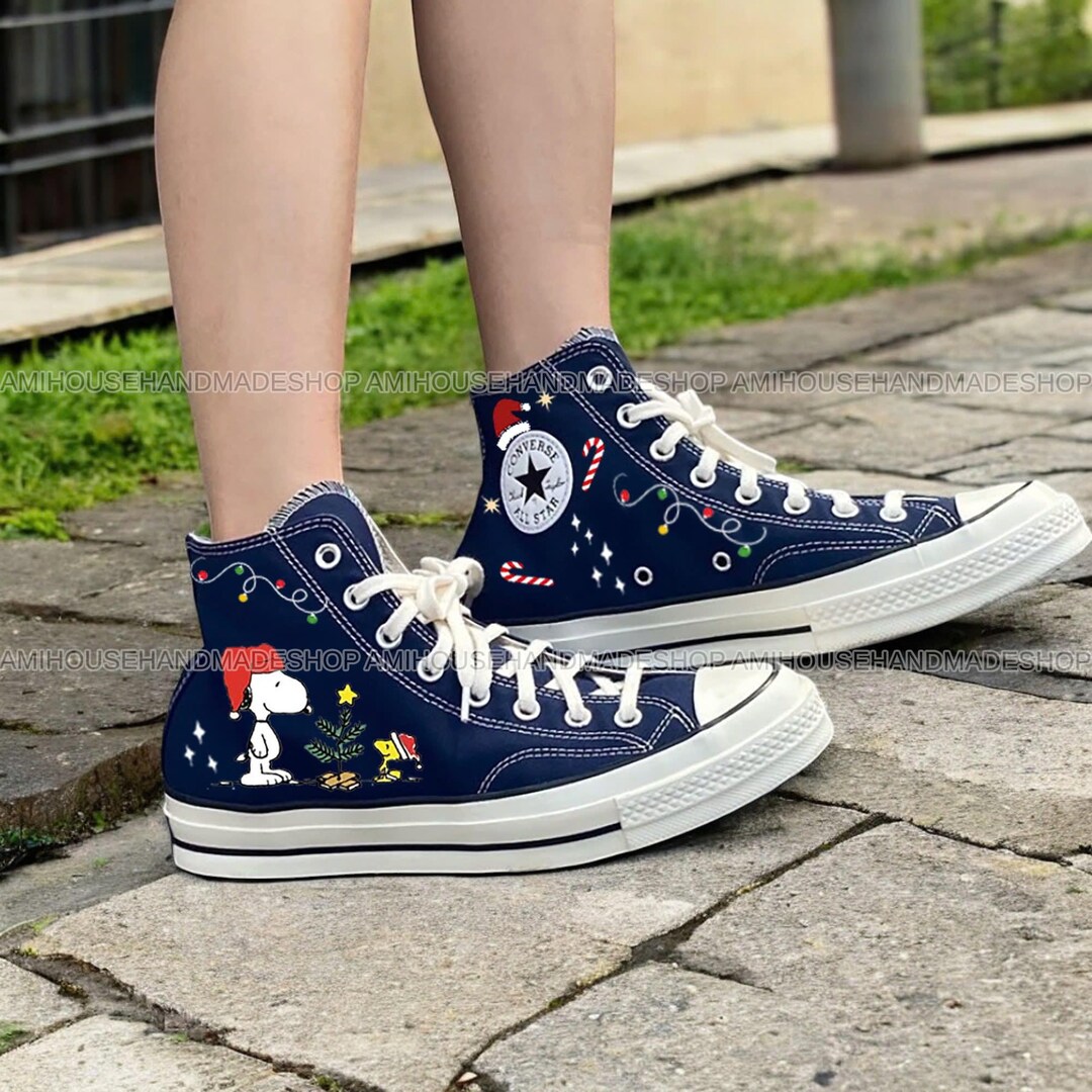 Christmas Embroidery Converse, Noel Cute Dog and Friend Hand Embroidery ...