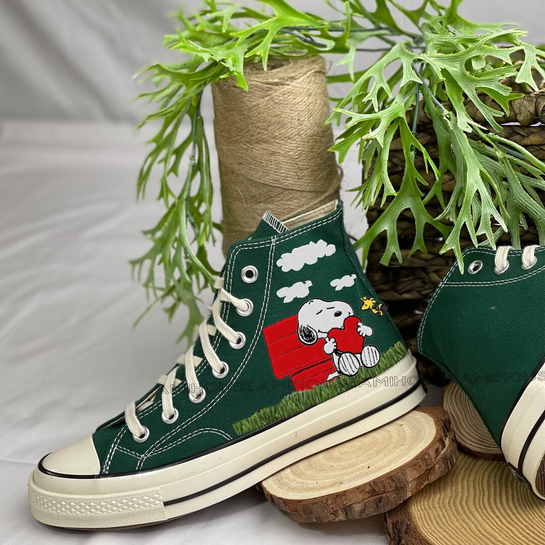 Peanuts Dog Converse, Embroidery Designs Dog Shoes, Custom Peanuts Dog ...