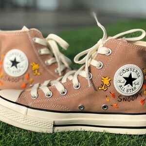 Peanuts Embroidery Design, Peanuts Halloween, Fall Converse, Dog Shoes ...
