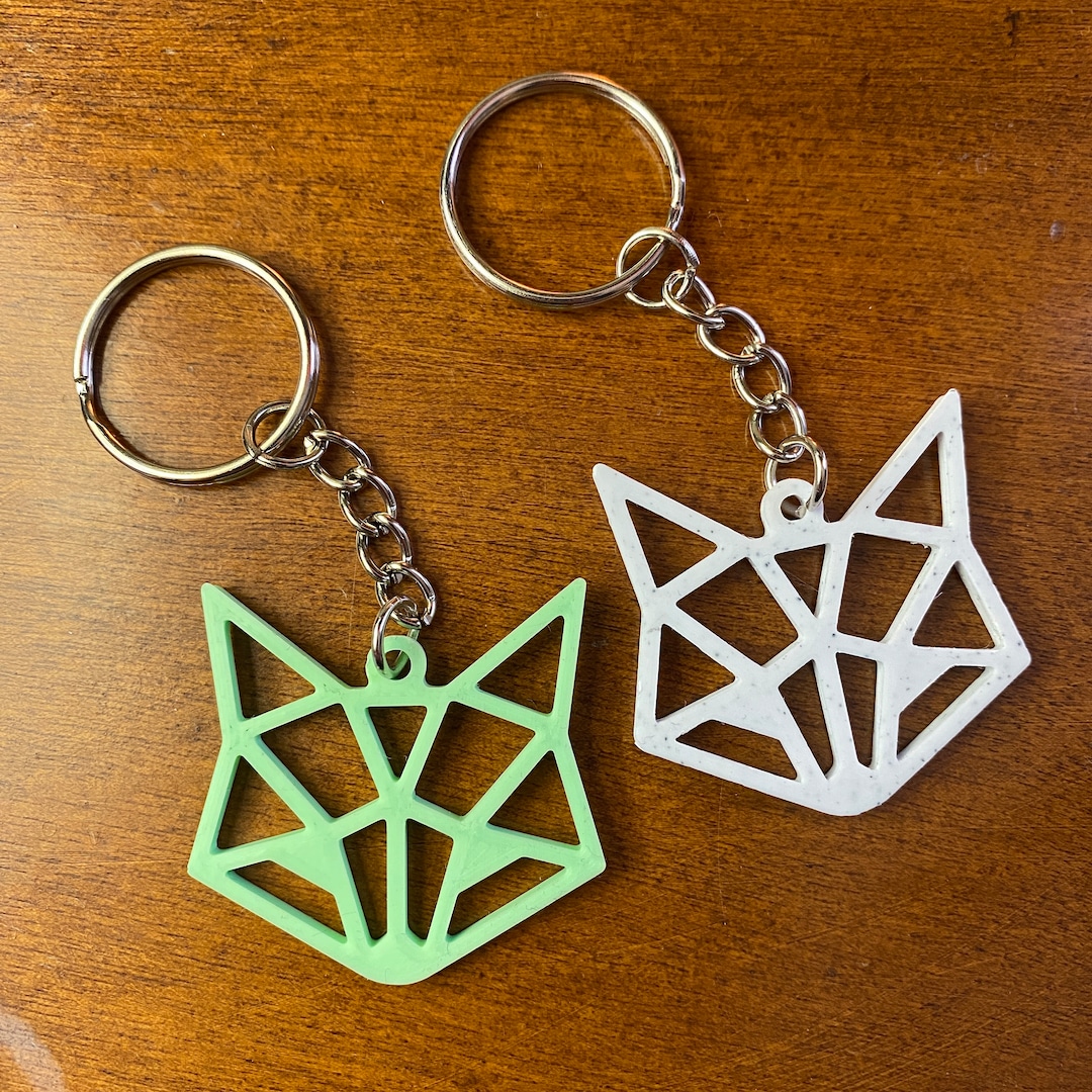 Duo - White and Green Fox Key Ring - Etsy