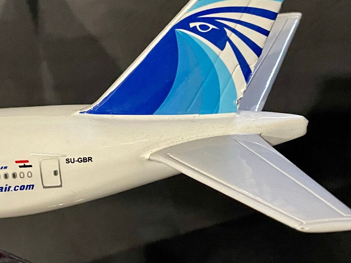 EGYPT AIR Boeing-777 Passenger Airplane Model 31cm Plane Metal & Wood ...