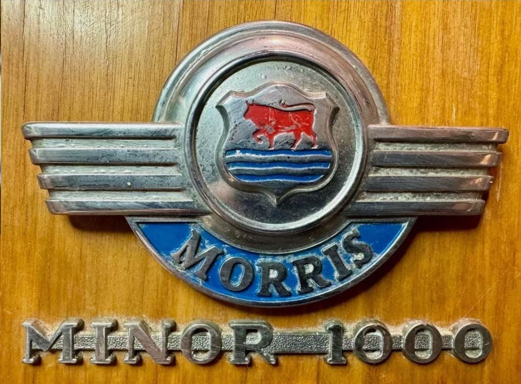 Vintage MORRIS MINOR 1000 Owners Club Enamel Chrome Car Badges in ...