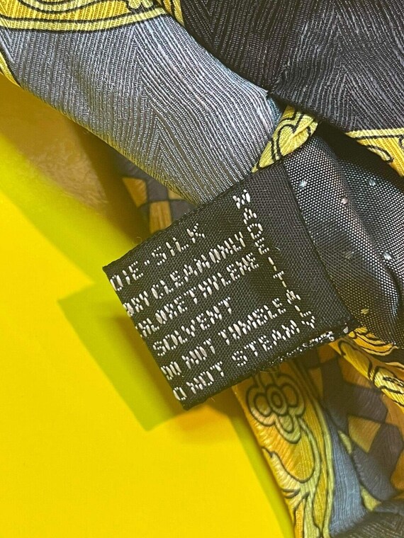 Vintage Original GIANNI VERSACE Men’s Silk Tie, Made … - Gem