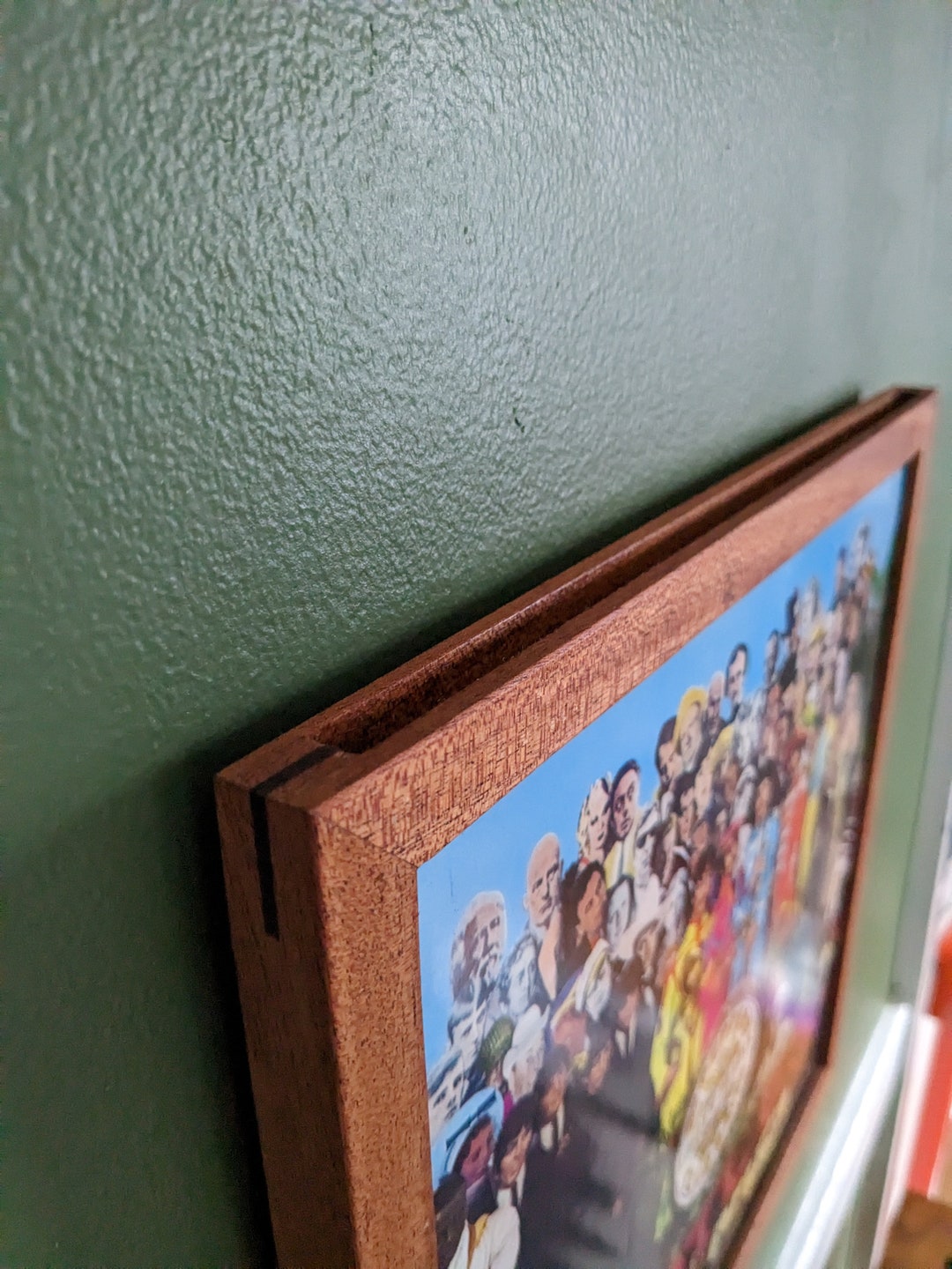 Wooden Vinyl Display Frame - Etsy