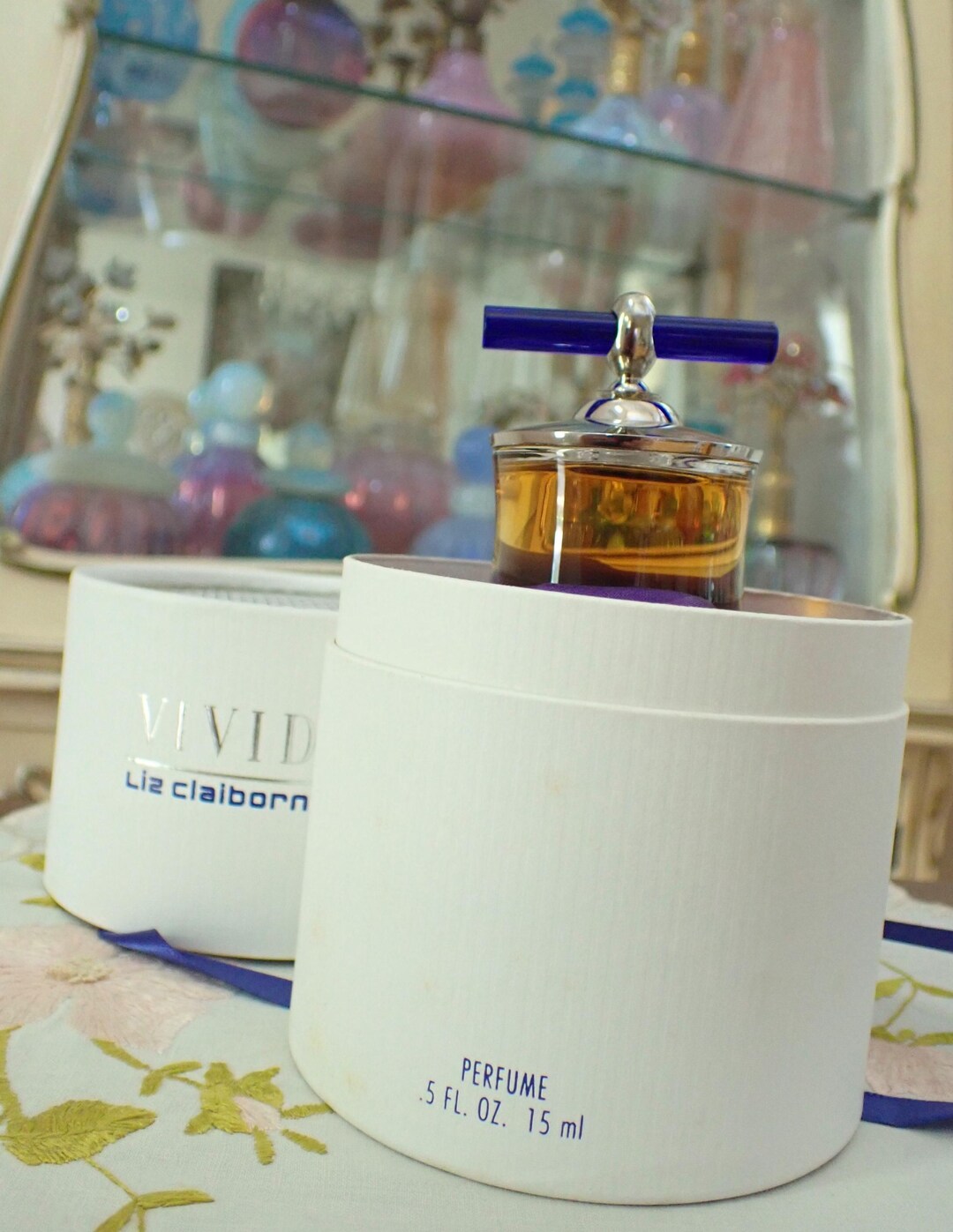 Vintage Early 1990s (1993) ORIGINAL Liz Claiborne VIVID Perfume 0.50 Oz ...