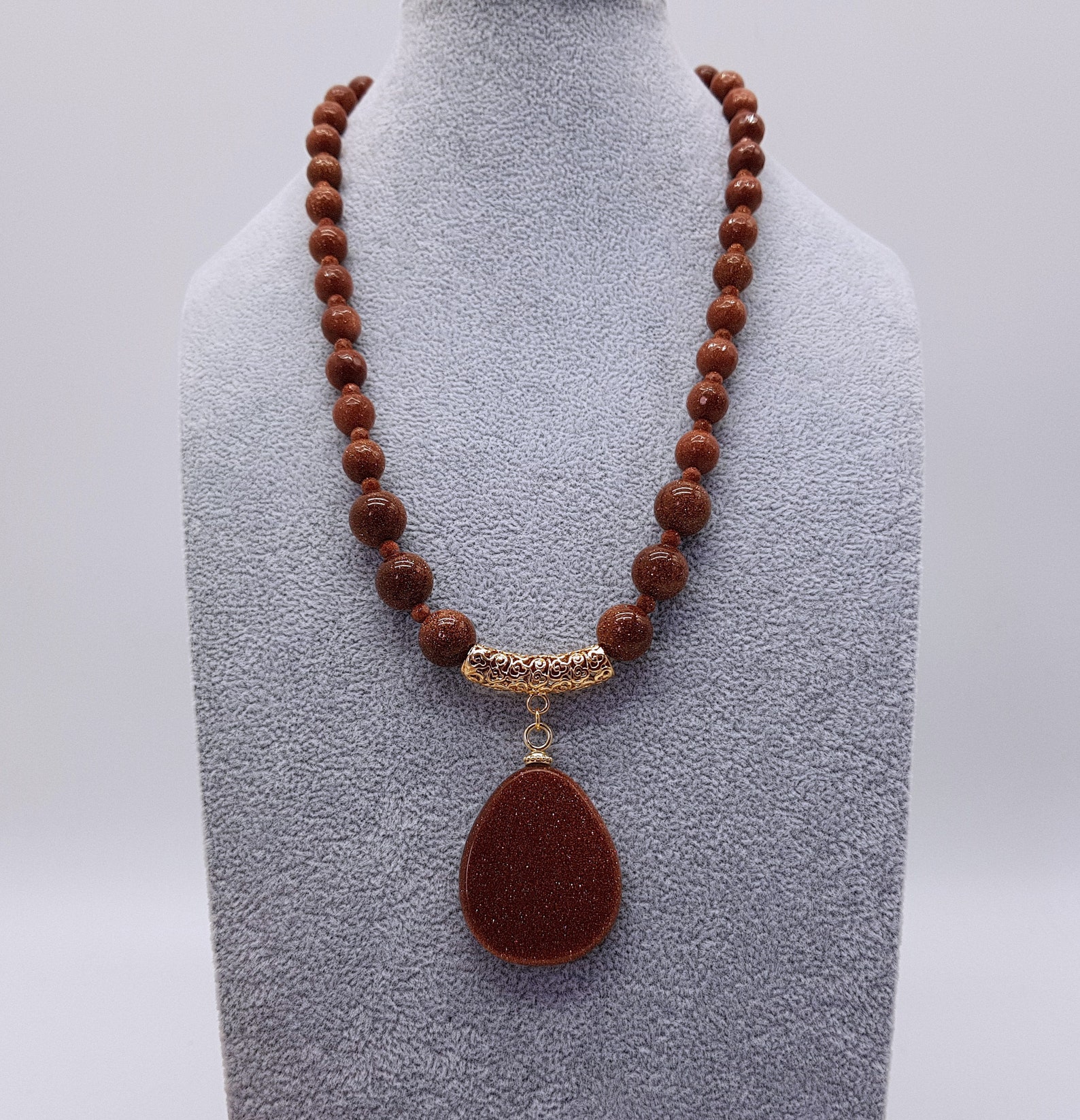 Sandstone Set, Necklace With Pendant & Earrings, Necklace Designs ...