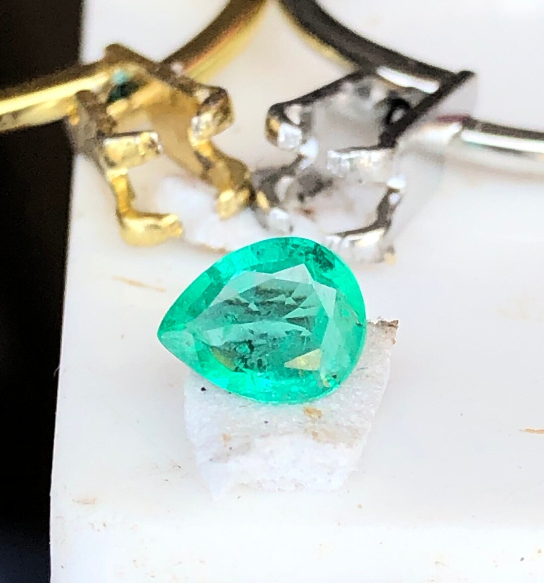 Bright Green Emerald Gemstone, Natural Emerald, Emerald Faceted ...