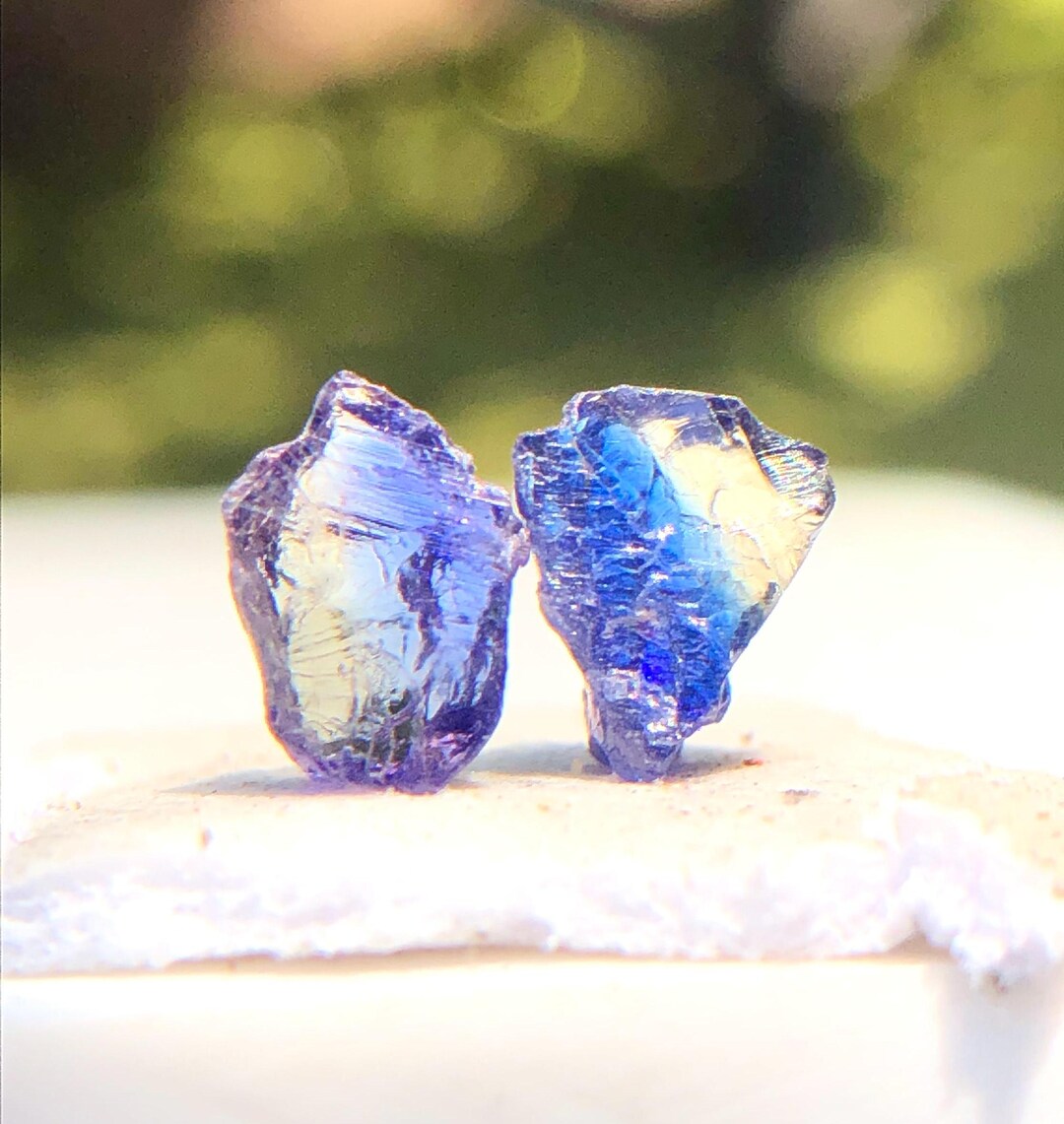 Zoisite Bio Blue Yellow Tanzanite Rough, Loose Unheated Faceting Grad ...
