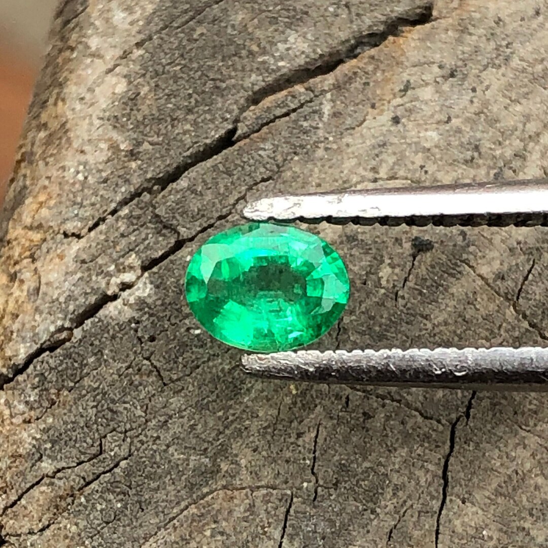 Lustre Green Emerald Oval, Natural Emerald, Natural Zambian Emerald ...
