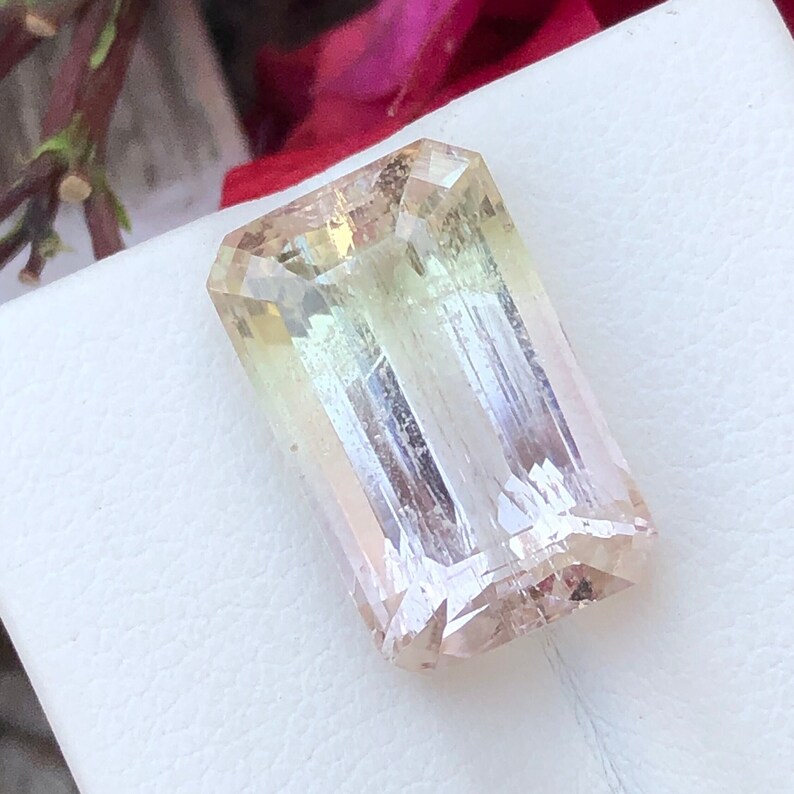 Natural Pink Kunzite Gemstone, 15x9 MM 9 Carats Loose Pink & Light ...