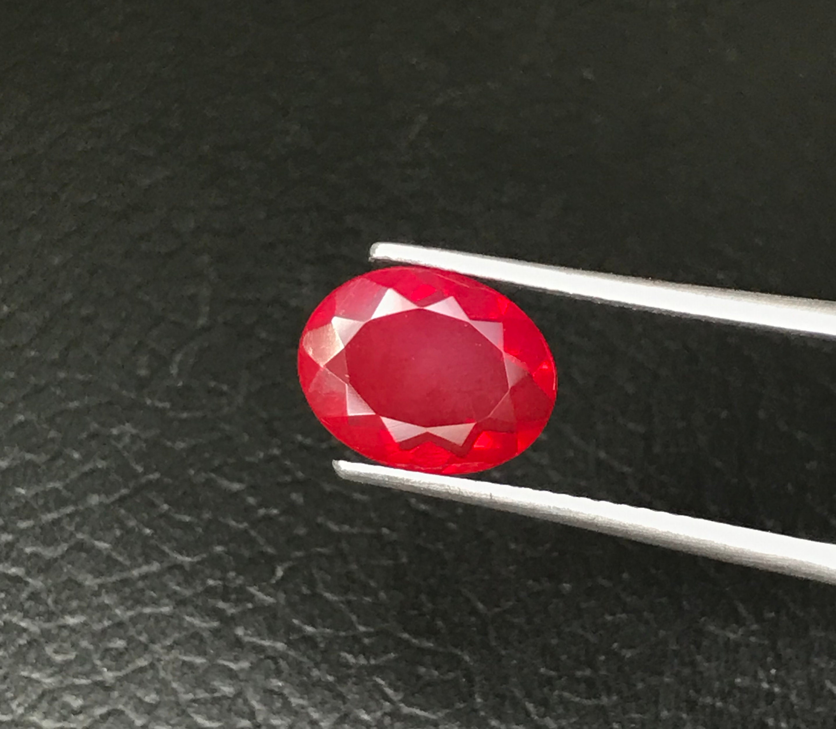 Red Color Ethiopian Opal Oval, 13X9 MM 2.5 Carats Oval Cut Opal, Loose ...