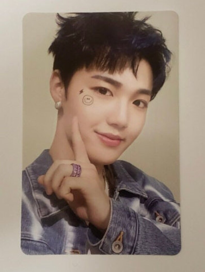 TREASURE Official Photocard Kpop - Etsy