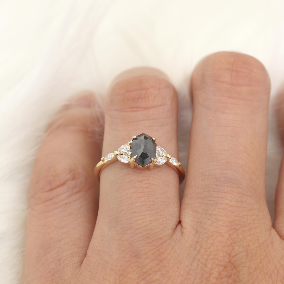 14k Decagon Shaped Salt & Pepper Engagement Ring | 0.94ct Natural Salt ...