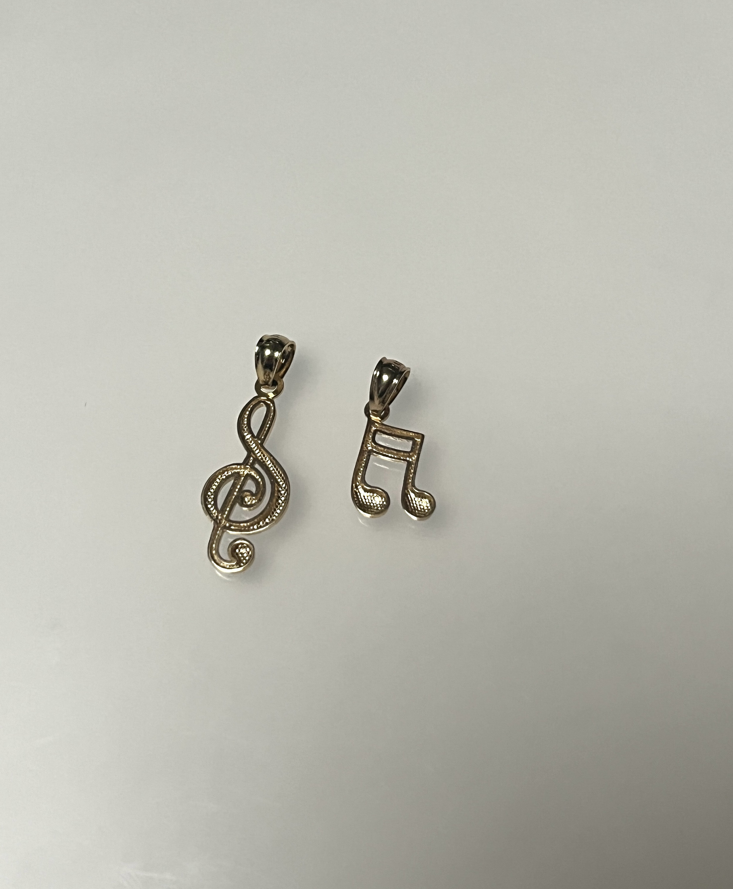 Music Notes 14K Yellow Gold Pendant Treble Clef Double Beam Note ...