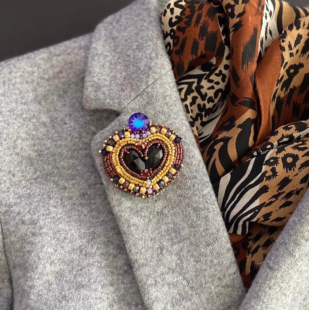 Black Heart Brooch, Beaded Crystal Pin, Luxury Unisex Jewelry, Unique ...
