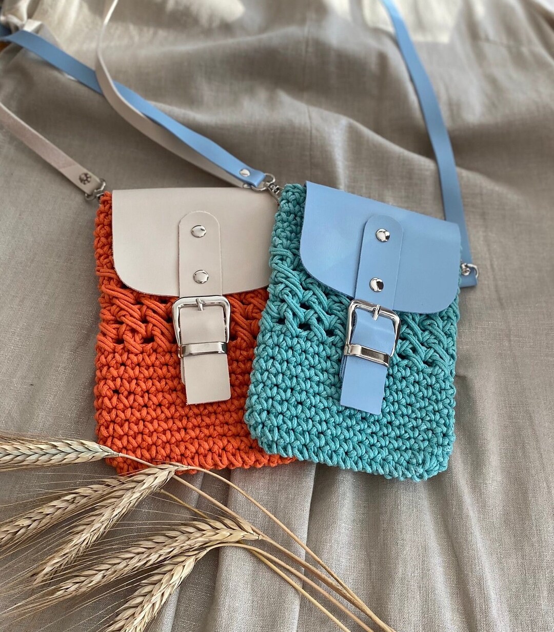 Mini Crochet Pouch for Smartphone, Fashionable Knitted Phone Bag, Boho ...