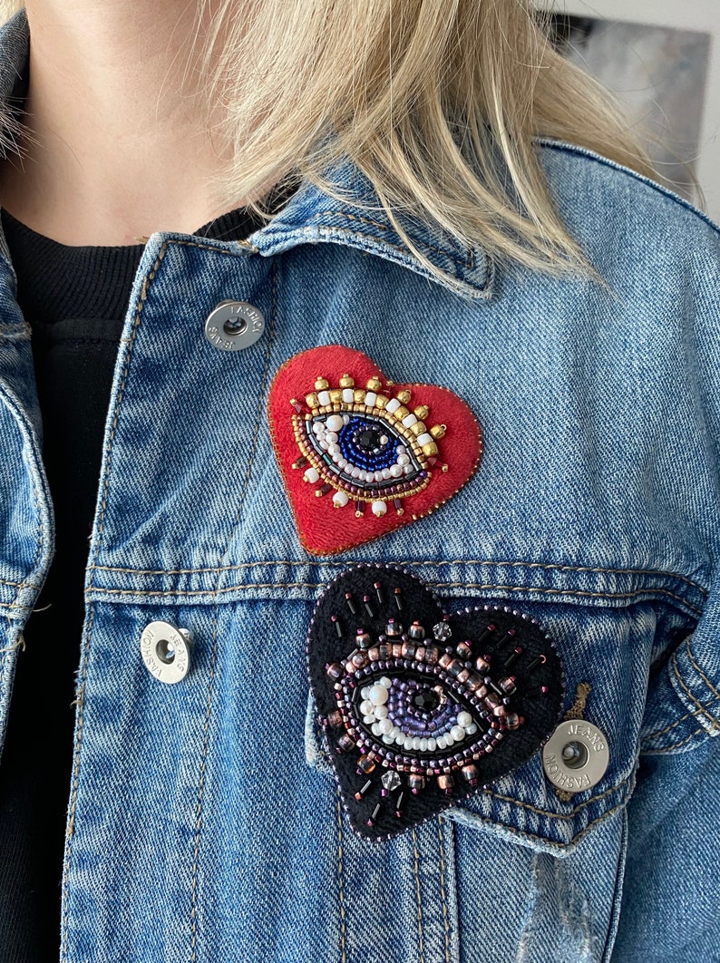 Red Heart Brooch Black Velvet Pin Evil Eye Embroidery Brooch Handmade ...