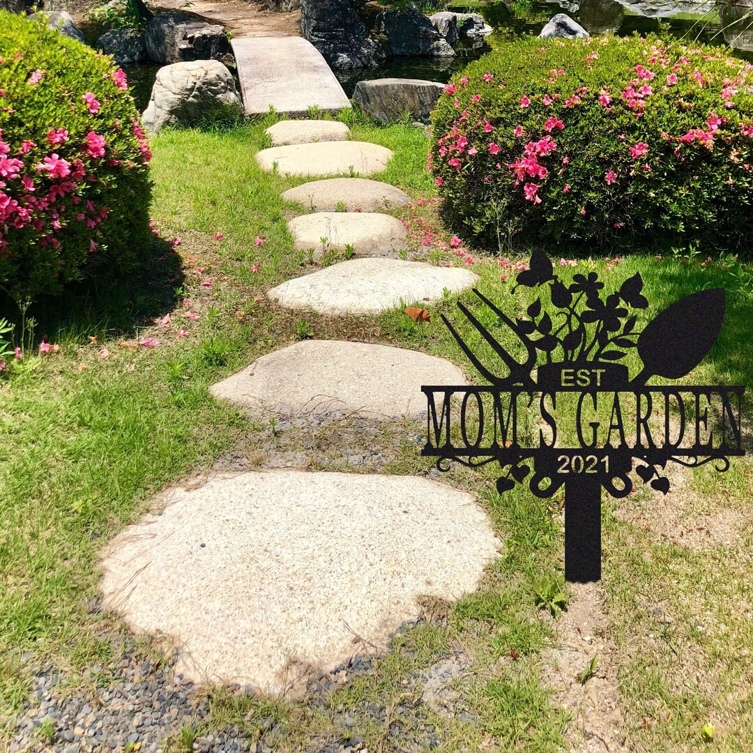 Custom Garden Stake Sign,mom's Garden Sign,garden Name Sign,garden ...