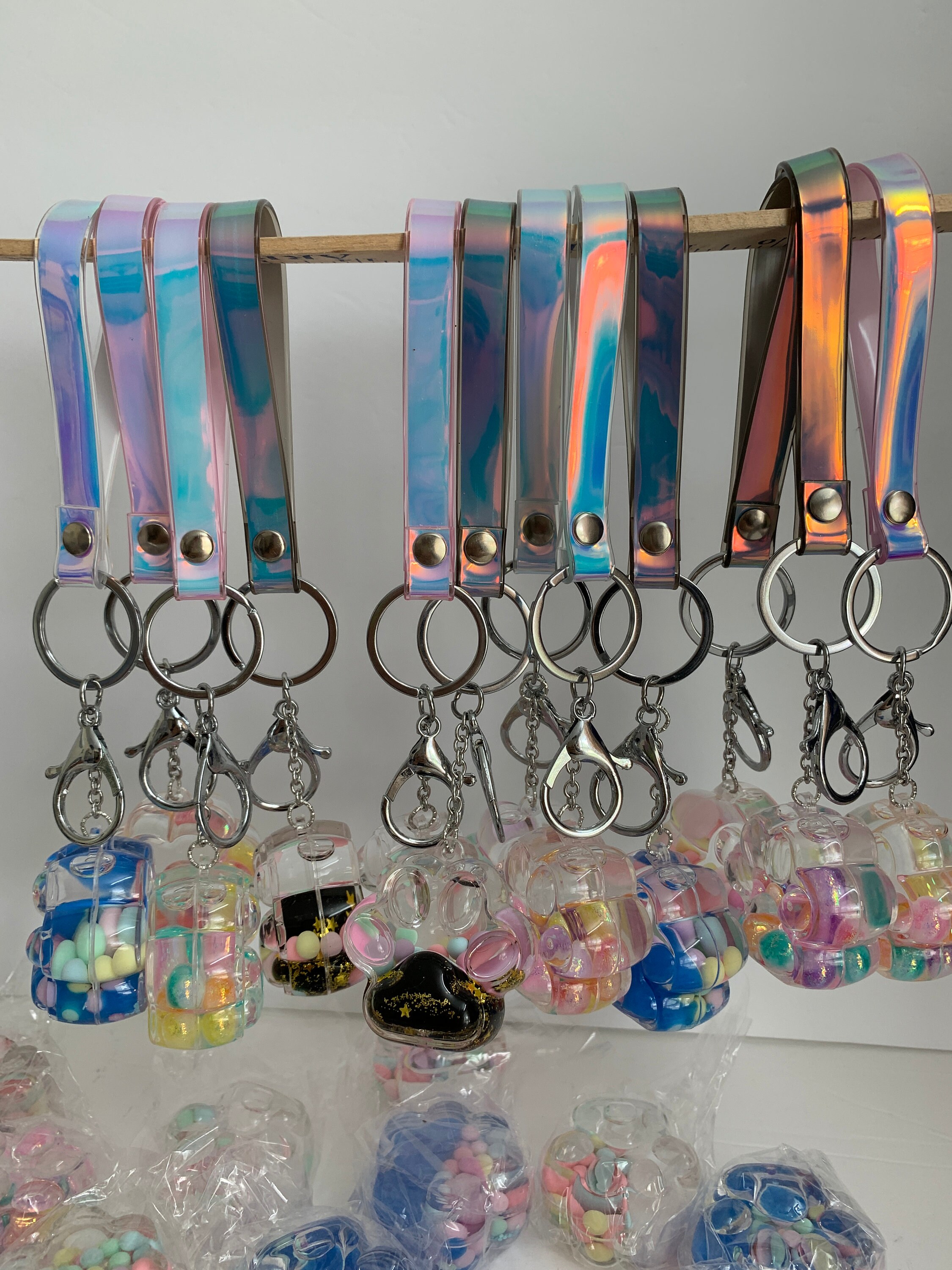 NEW Cute Metallic Key Fob Key Chain/ring Moving Confetti Party Paw More ...