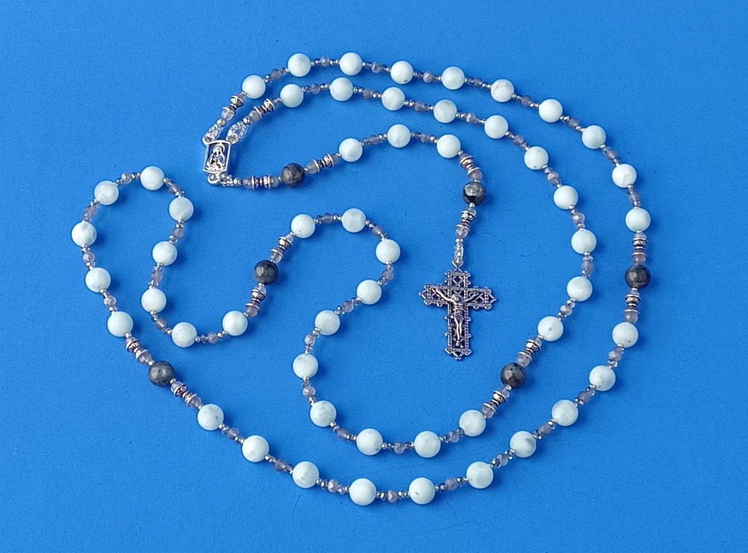 Blue-green Obsidian, Dark Gray Labradorite and Smokey Gray Agate duck ...