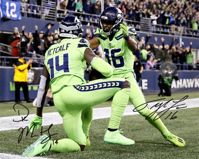 DK Metcalf Tyler Lockett Signed Photo Autograph Print Poster - Etsy