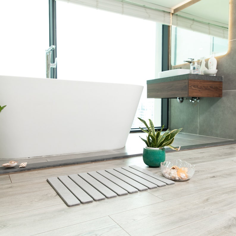 Super Absorbent Diatomaceous Earth Mat | Instant Dry | Anti-bacterial ...