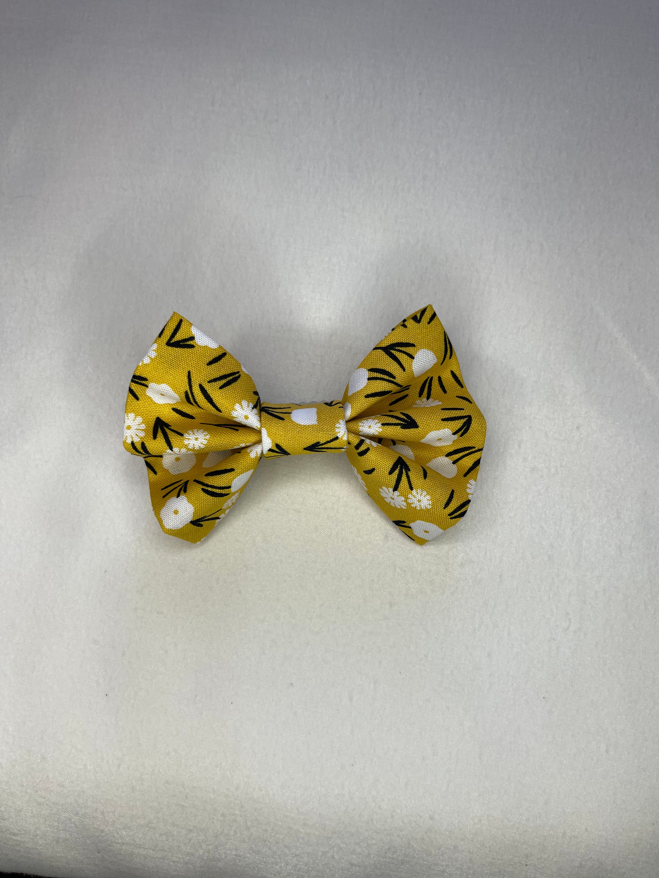 Flower Handmade Bow, Hair Bow, Cottagecore - Etsy