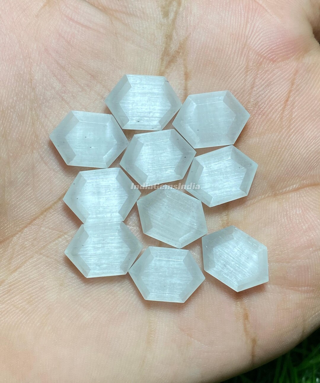 Faceted White Monalisa Glass Stone: Fancy Step Cut, 10x15-20x25mm - Etsy