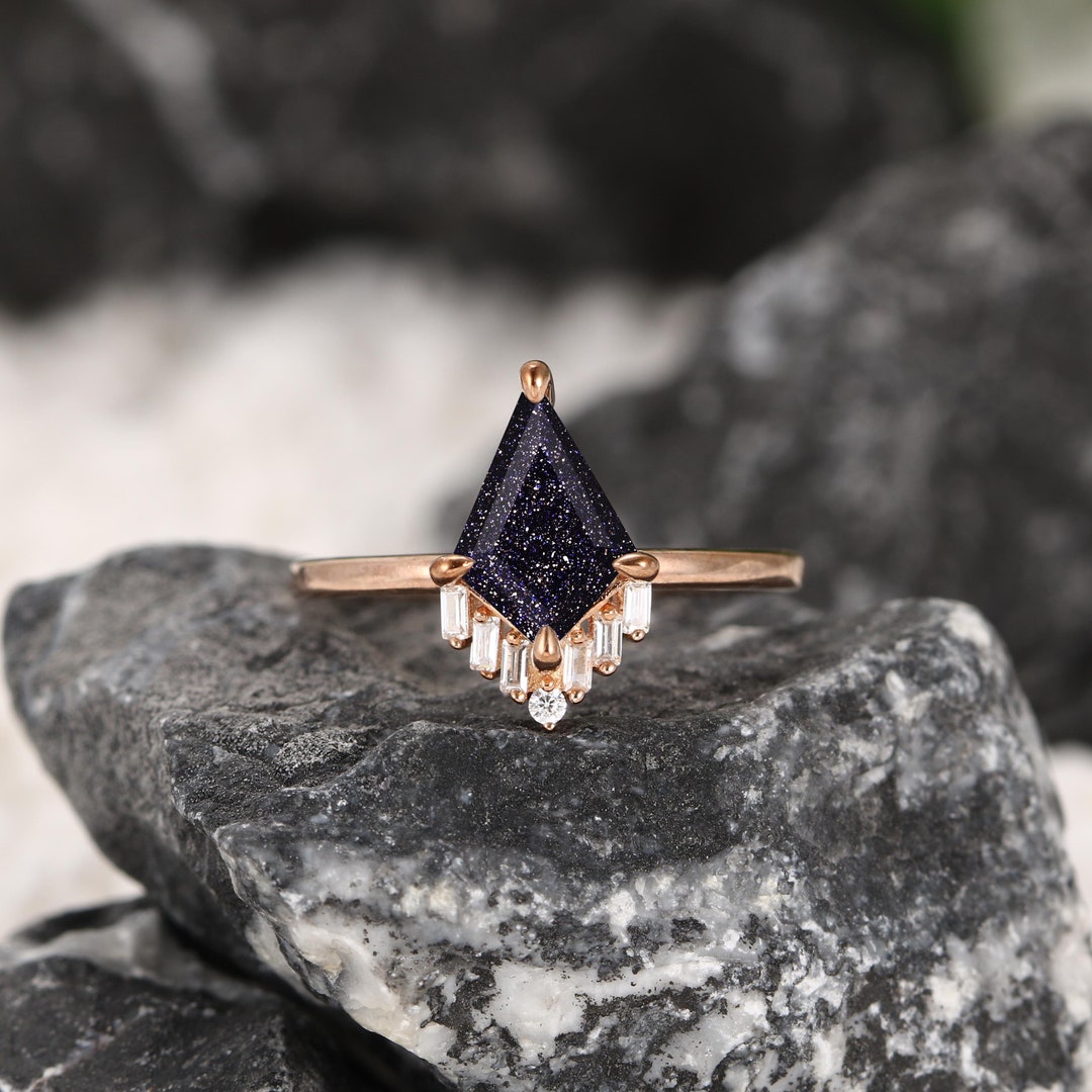 Orion Nebula Kite Ring 14K Rose Gold Engagement Ring Unique Blue Galaxy ...