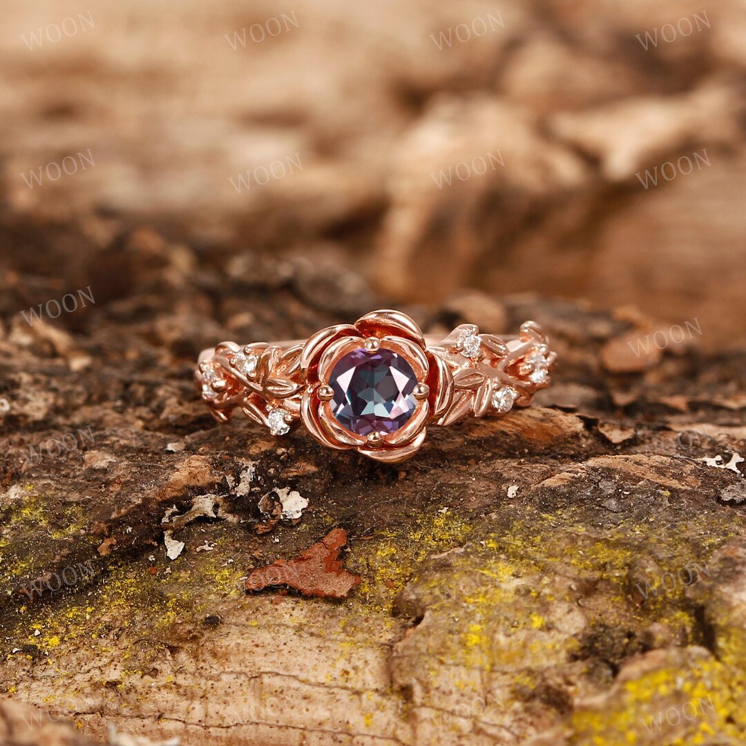 Natural Oval Alexandrite Engagement Ring 10K Gold Unigue Color Changing ...