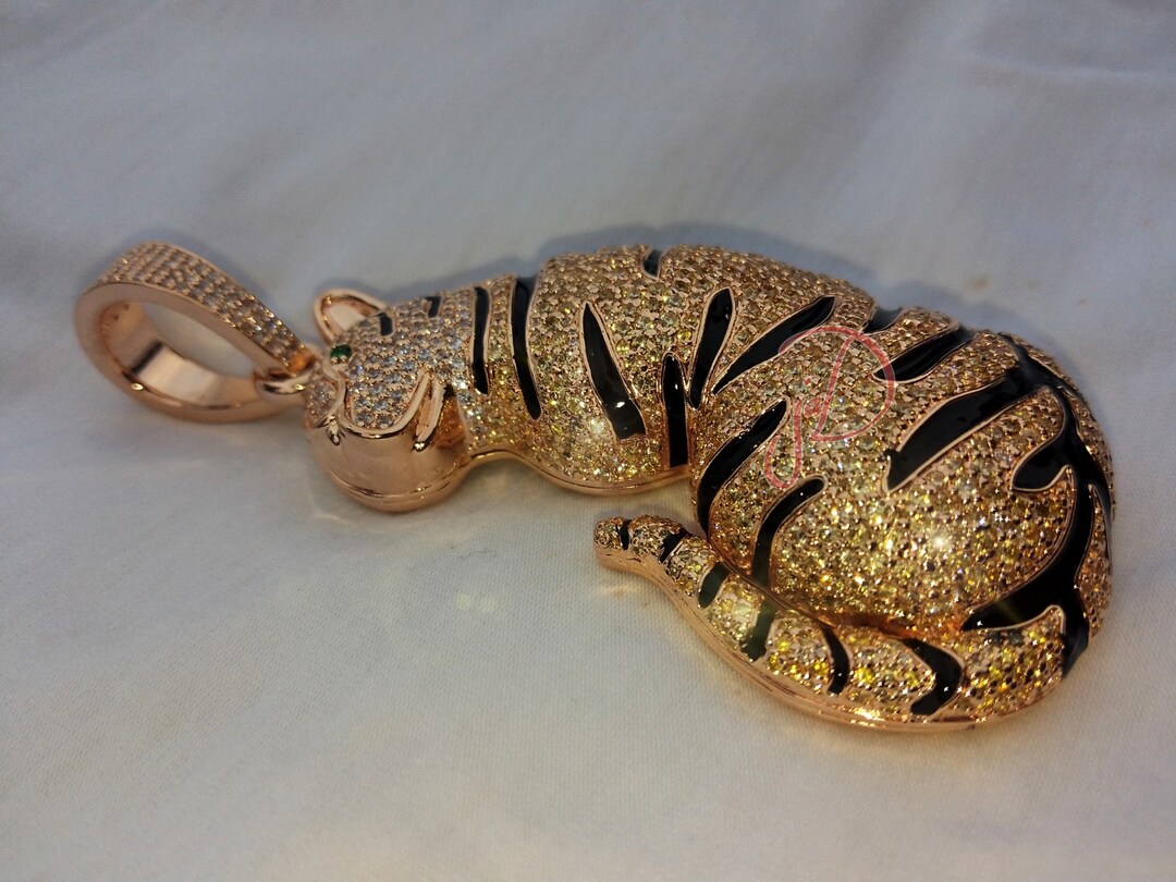 Custom Character Animal Leopard 925 Silver 11ct Moissanite Icedout ...