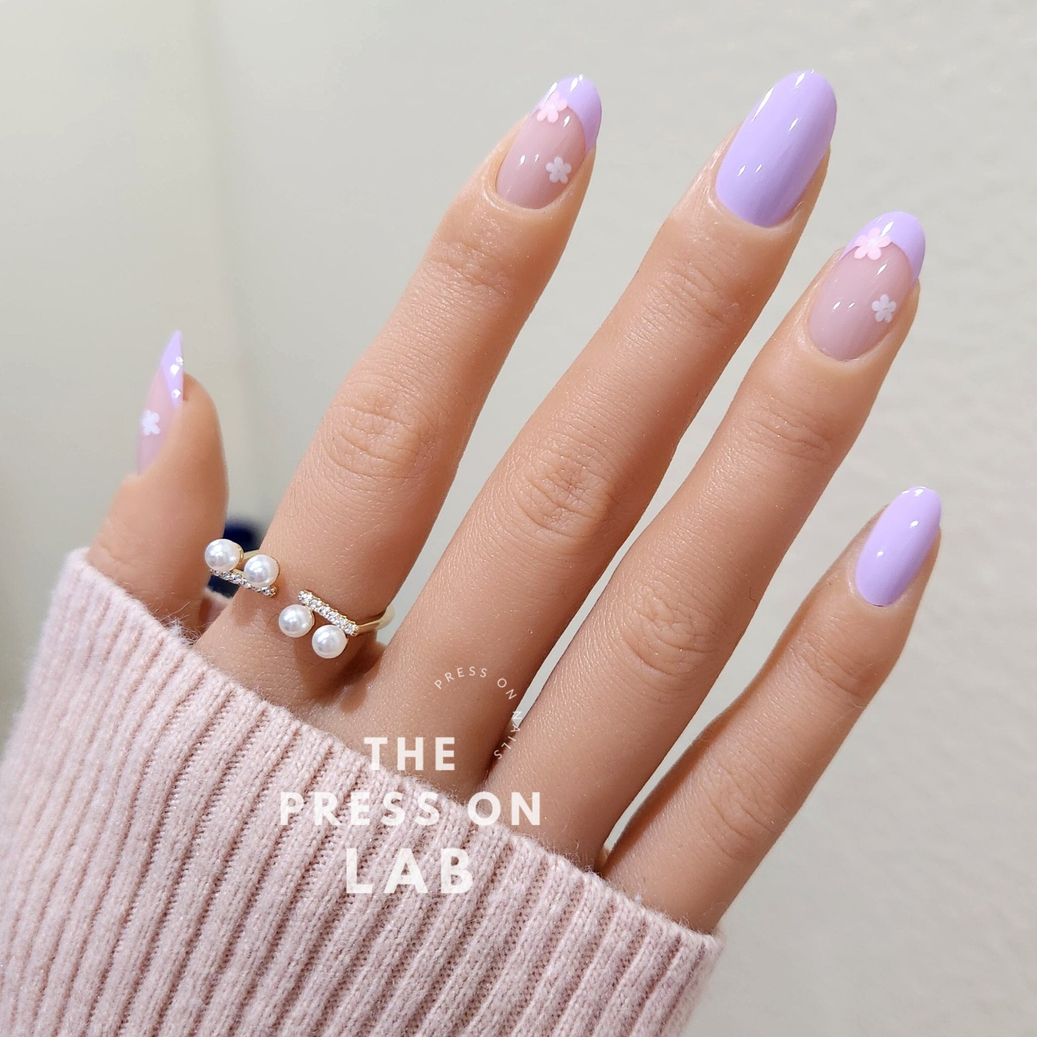Light Purple Prom Nails