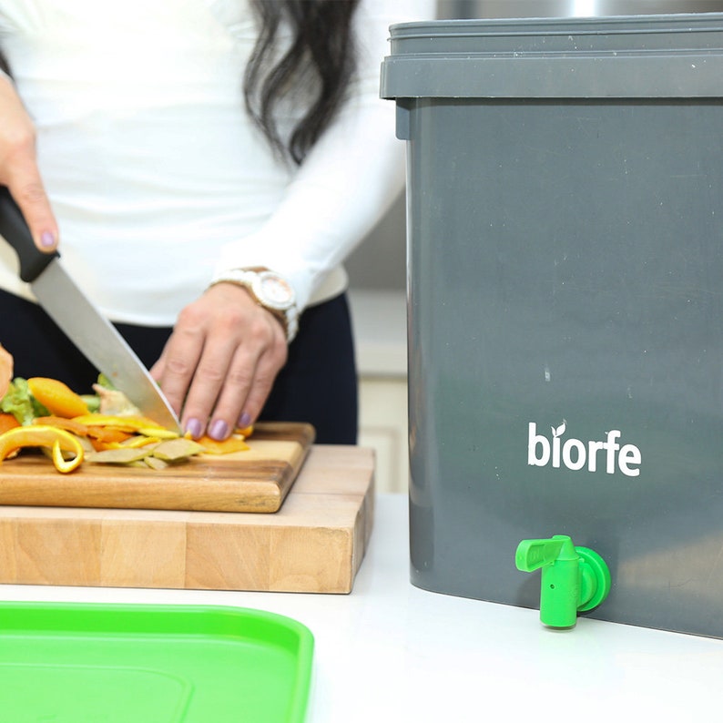 Biorfe Bokashi Compost Starter Kit: 5 Gal Indoor Composting Bin With ...