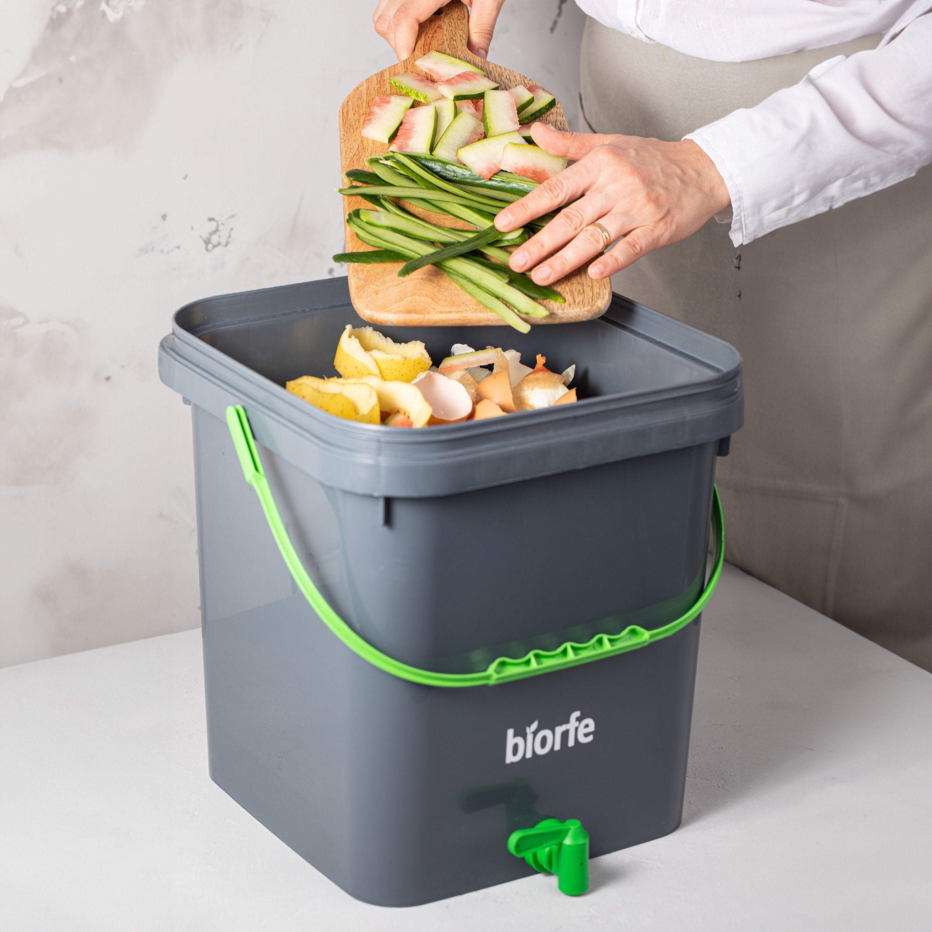 Biorfe Bokashi Compost Starter Kit, 5 Gal All Season Indoor Compost Bin ...